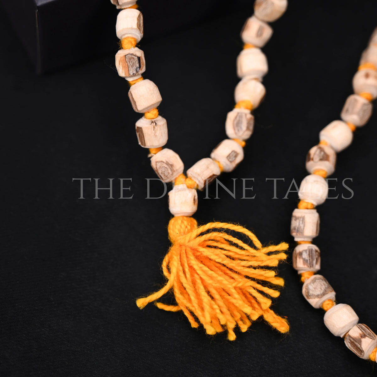 Tulsi Mala (Chanting Mala) – The Divine Tales